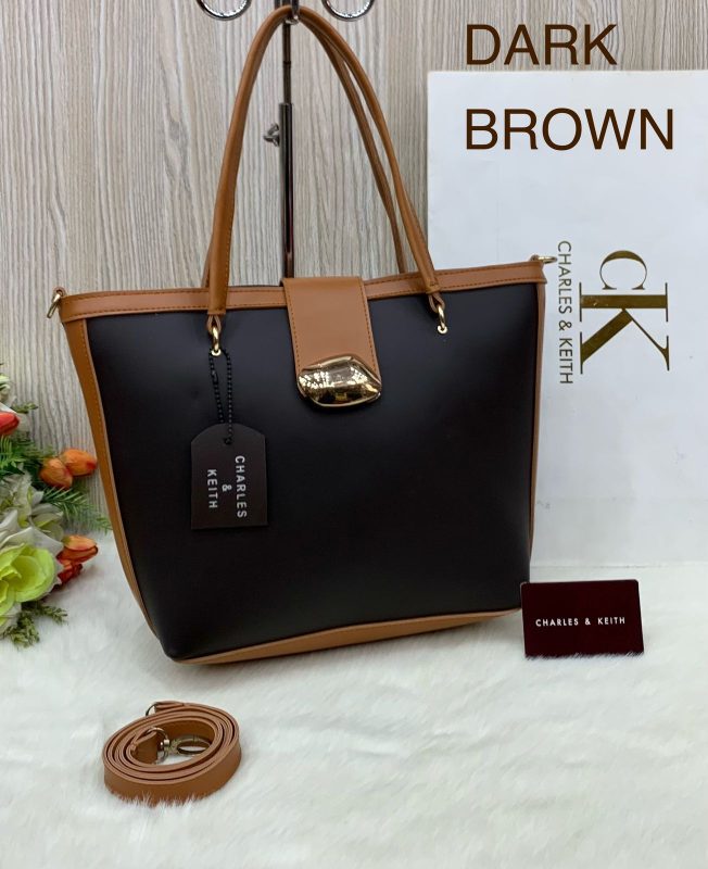 CHARLES & KEITH - Cosmo