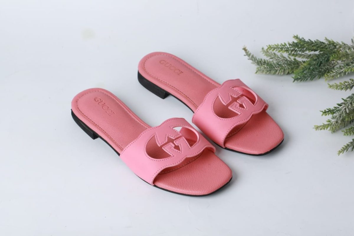 Gucci Slipper – Cosmo